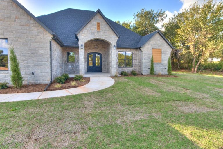 1153 Lucas Way | Platinum Homes OKC